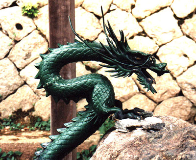 Dragons Around the World - Dragonsinn.net